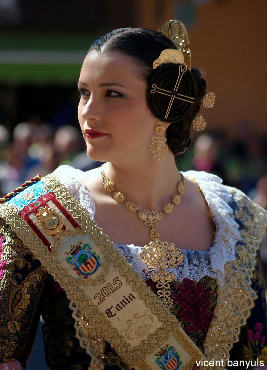 Tania. Fallera Major d’Algemesí 2015 – Fotoaficionats Algemesí